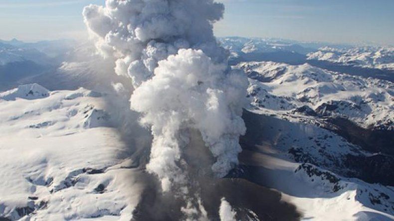 Alerta amarilla por actividad del volcán Hudson | CHILE