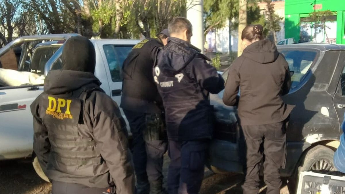 El menor que mató a su padrastro quedó con arresto domiciliario