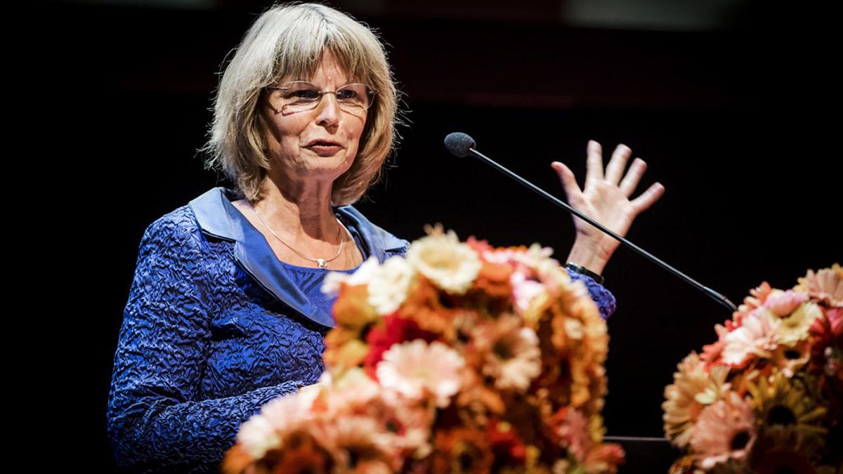 Jose van Dijck abordará el fenómeno de las redes sociales en Fundación OSDE