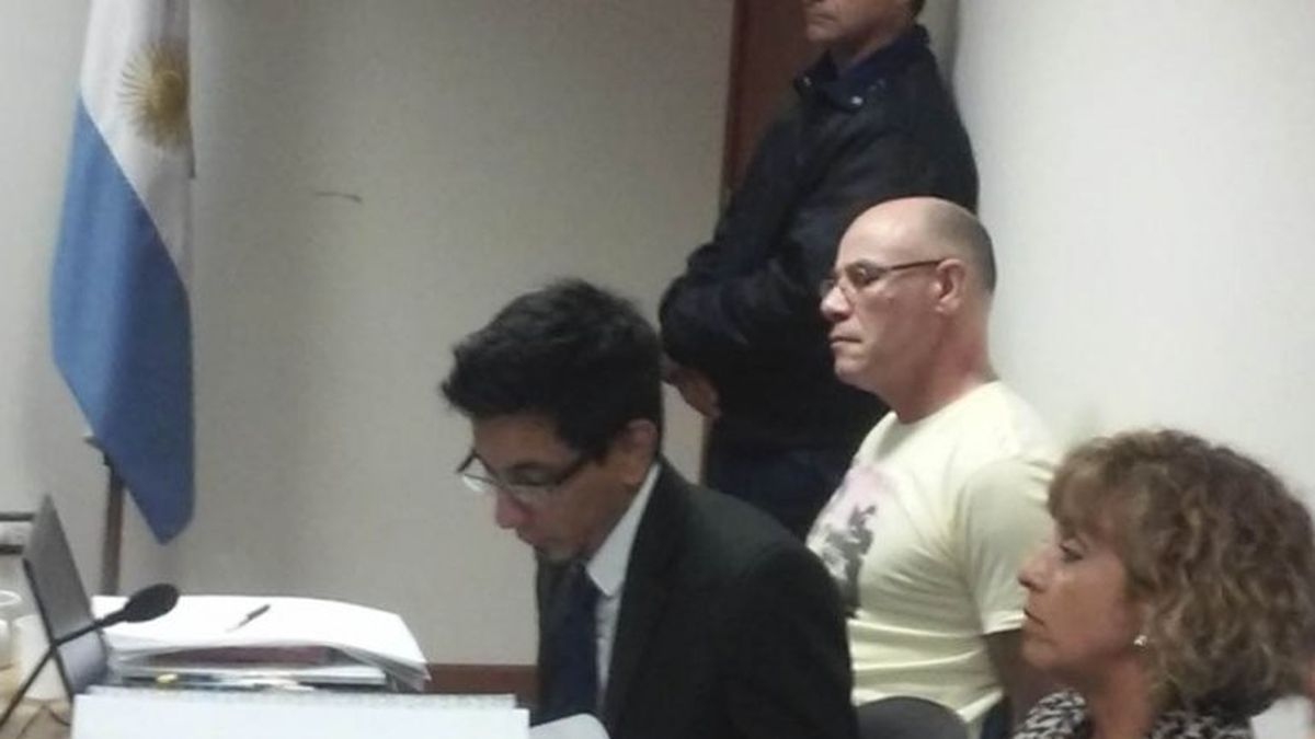Los jueces y las partes inspeccionaron la casa donde se cometió el ...