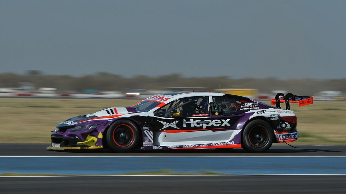 Marcelo Agrelo corre por la 2da. fecha de la Copa de Oro del TC