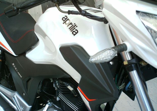 Lanzamiento: Aprilia STX 150