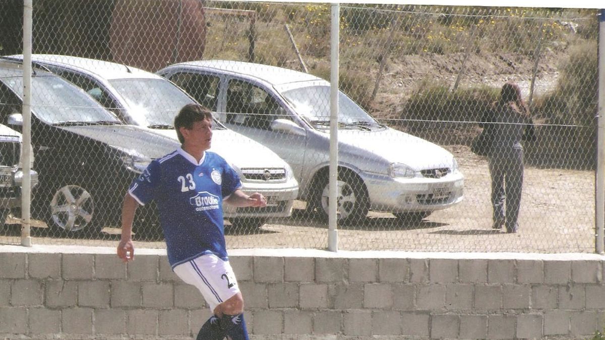 Claudio Lobo, el profe que deja de lado la lógica a la hora de salir a ...