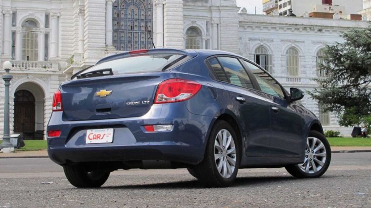 Test Drive: Chevrolet Cruze LTZ Hatch Diesel AT