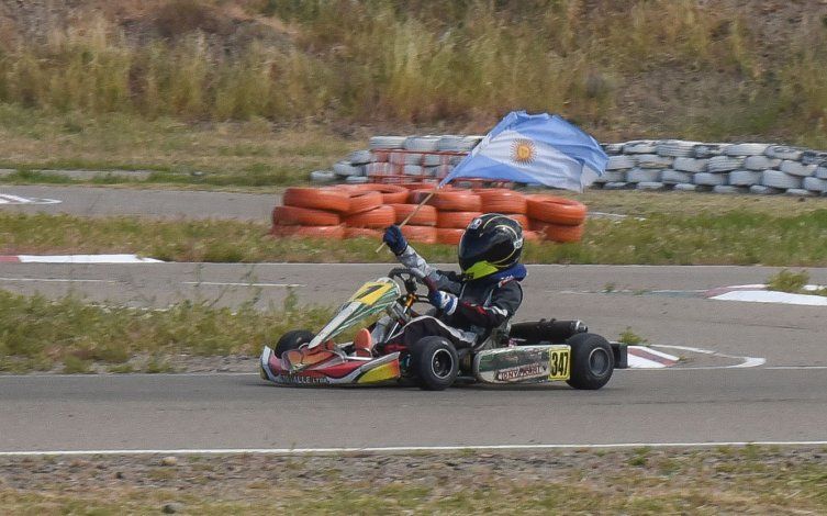 Genaro Castillo (h), Fabián Carrizo y Eduardo Bello, los campeones que ...