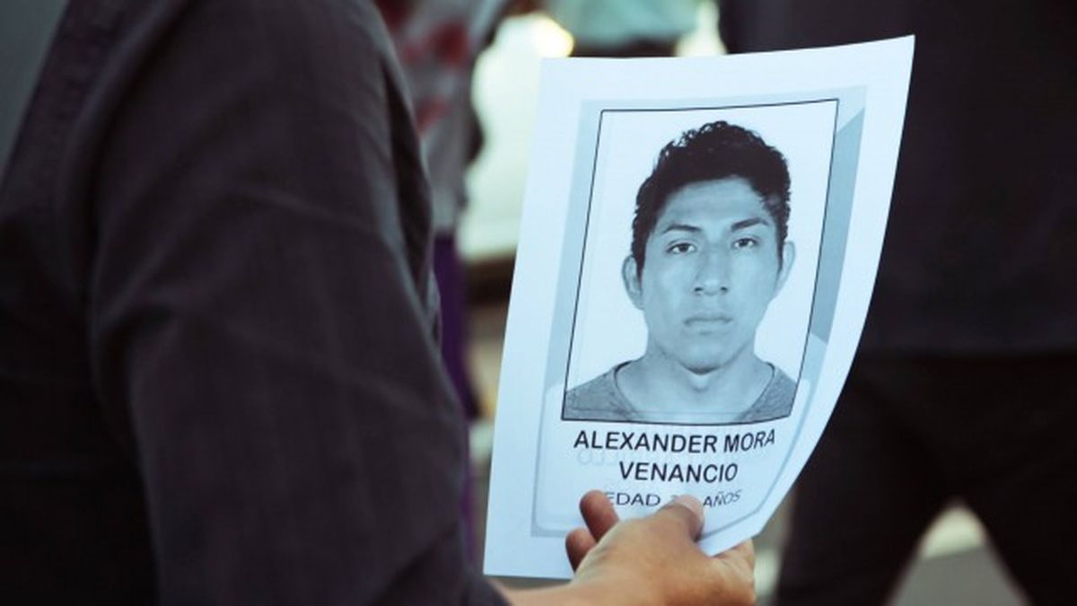 México: identifican por su ADN a uno de los 43 estudiantes desaparecidos