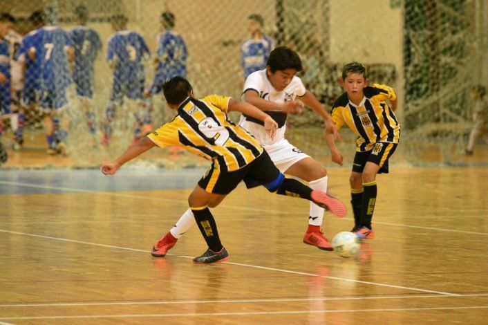 El futsal promocional premia a sus protagonistas y continúa la acción