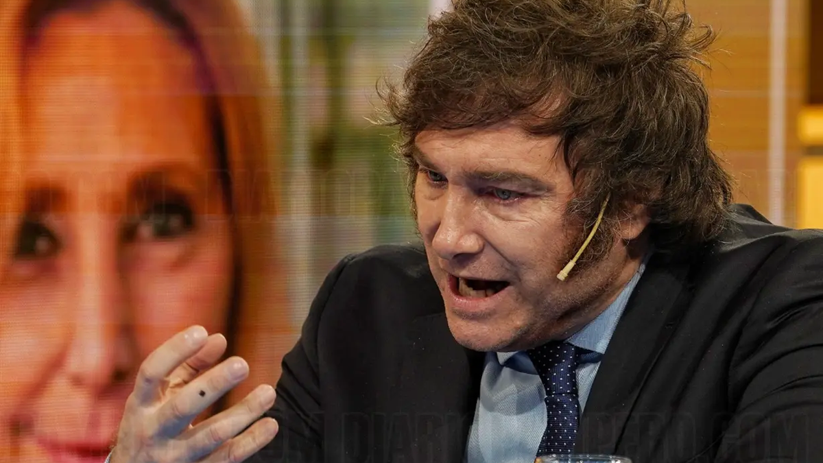 Milei escala la pelea con Clarín y publicará la deuda con los medios