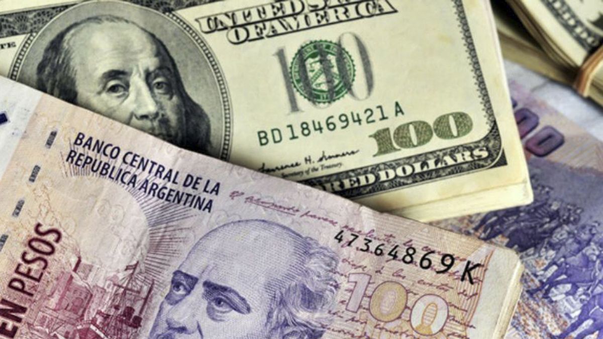 El dólar bajó 29 centavos y se ofreció a 30,39 pesos