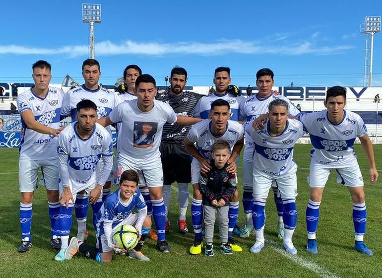 Goleó Newbery, es único líder y tiene tres escoltas