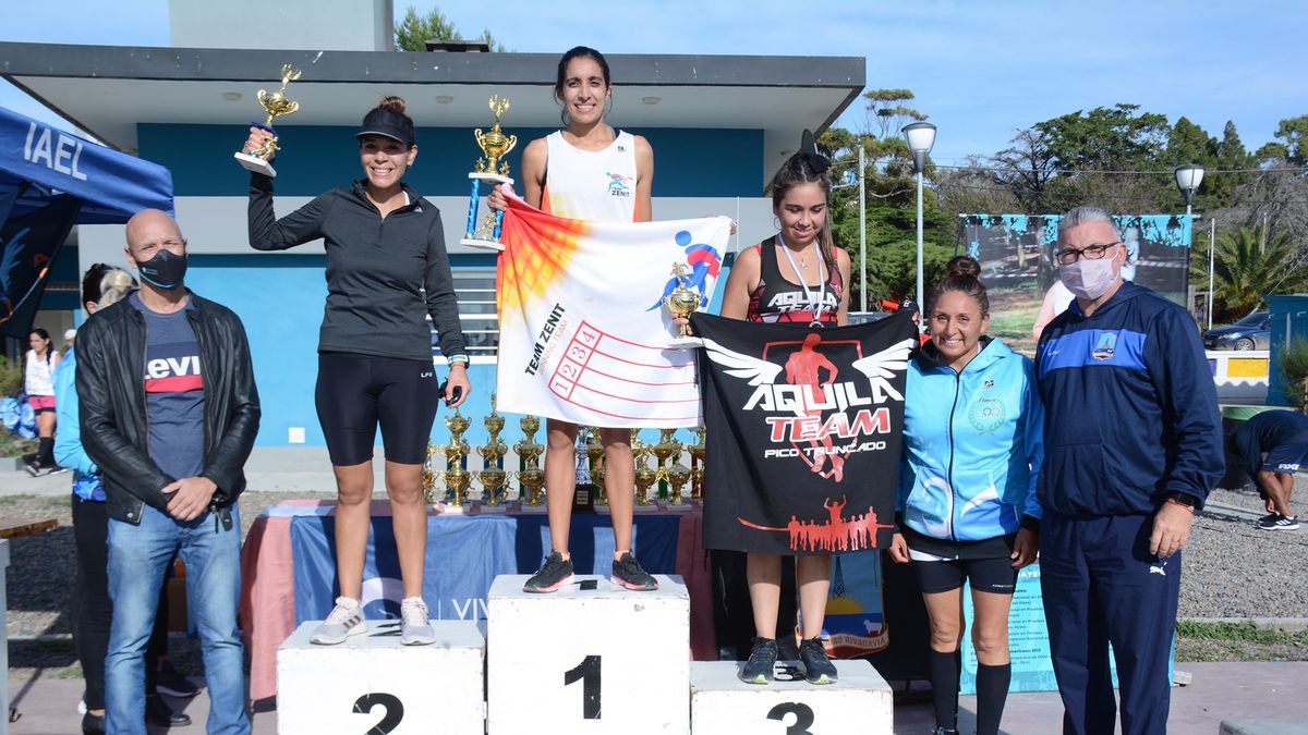 Jessica Cabbibo y Miguel Licanqueo se impusieron en el Master 5K Ruta