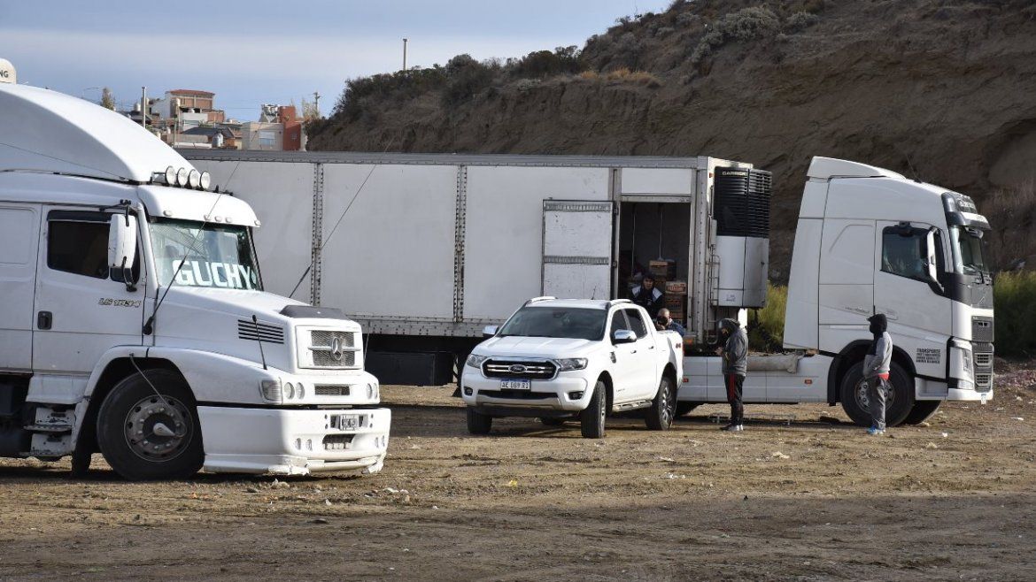 Establecen sitio aislado para camiones de frutas y verduras