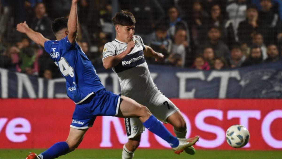 Gimnasia le ganó a Vélez una pulseada clave
