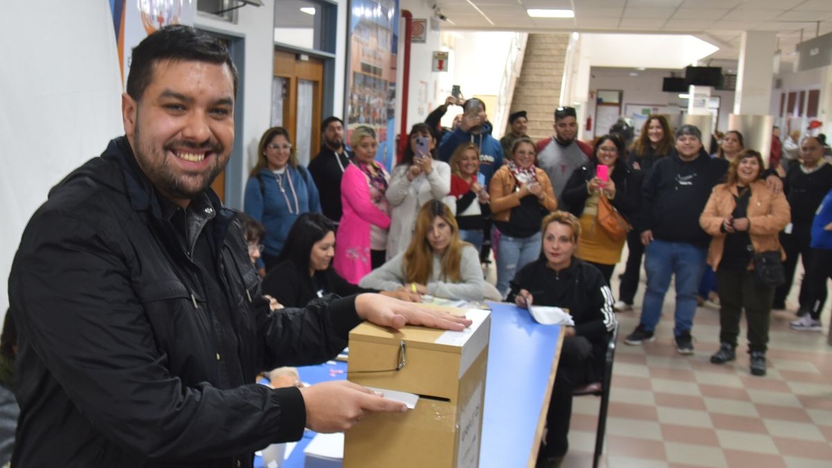 Carlos Garzón fue electo secretario general de ATE