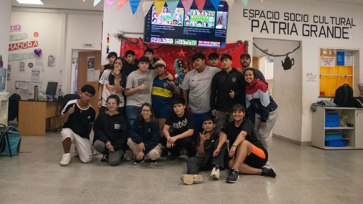 Patria Grande: acantonamiento nocturno de adolescentes