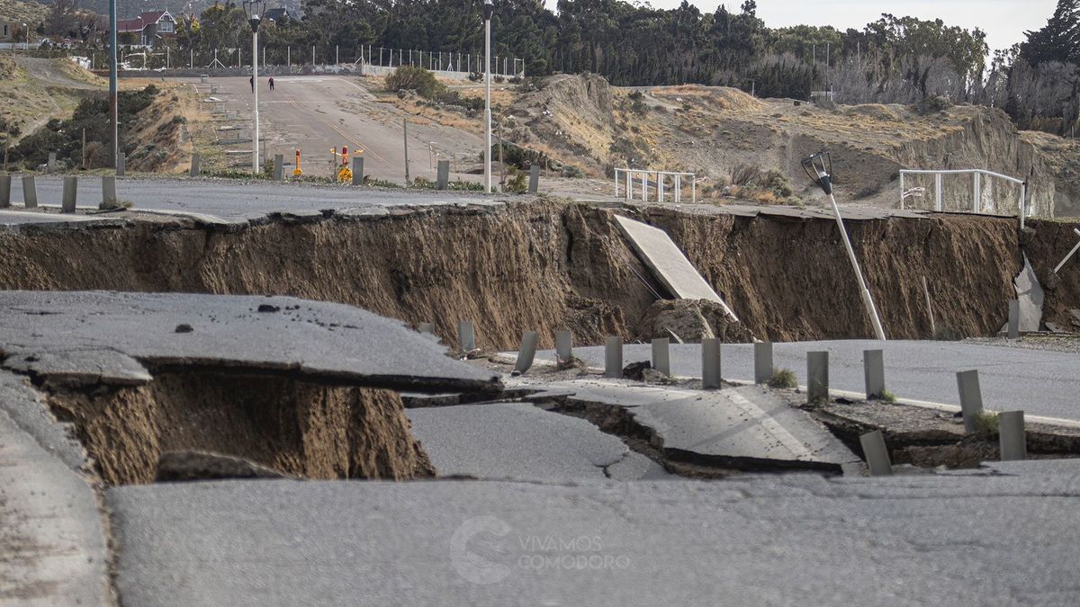 Así está la ruta 3: Se desmoronó y refuerzan la seguridad