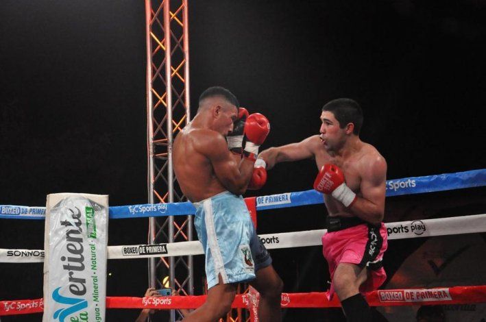 El chubutense Andrés Tejada ganó con un tremendo nocáut