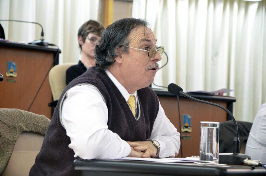 Gaspar le pidió a Di Pierro que “hable menos y gobierne mejor”