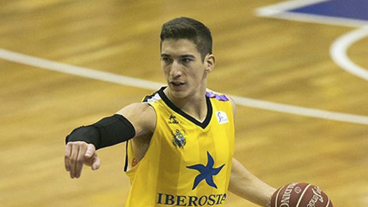 Nicolás Richotti se fracturó la mano derecha y estará dos meses inactivo