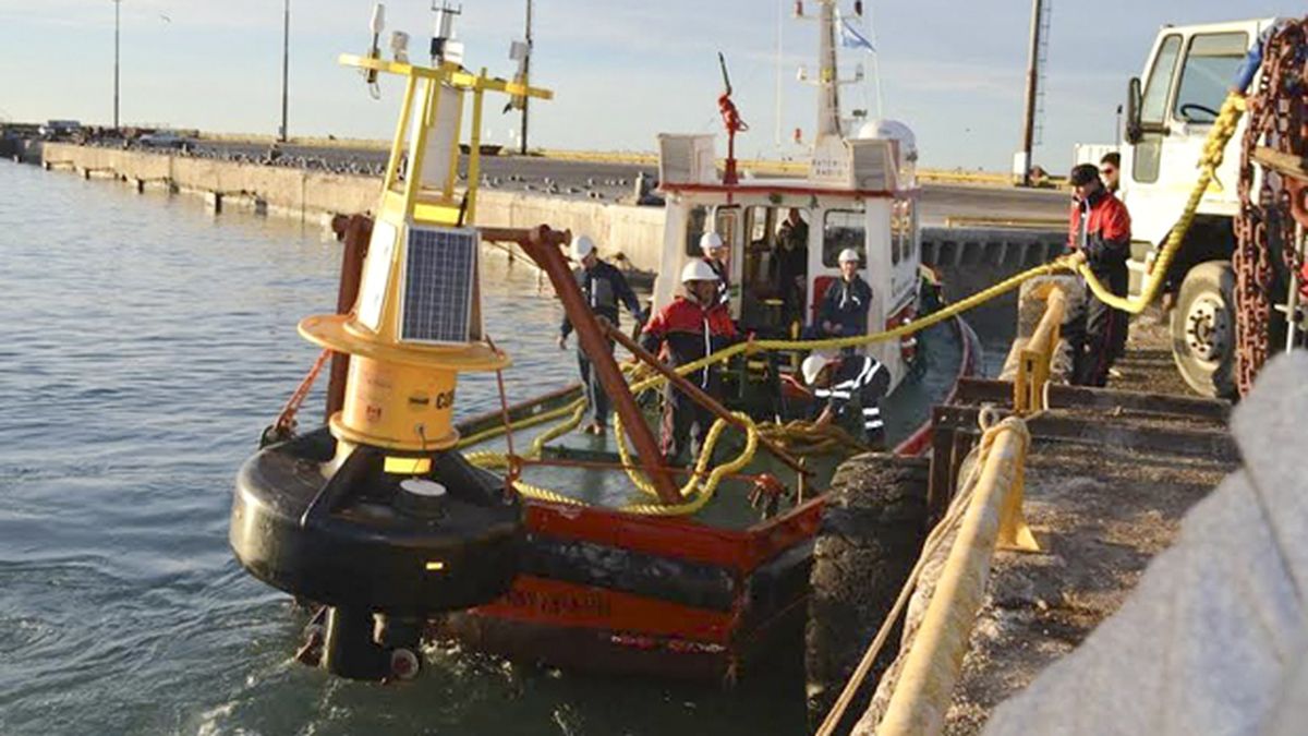 En playa Belvedere se instaló una boya oceanográfica