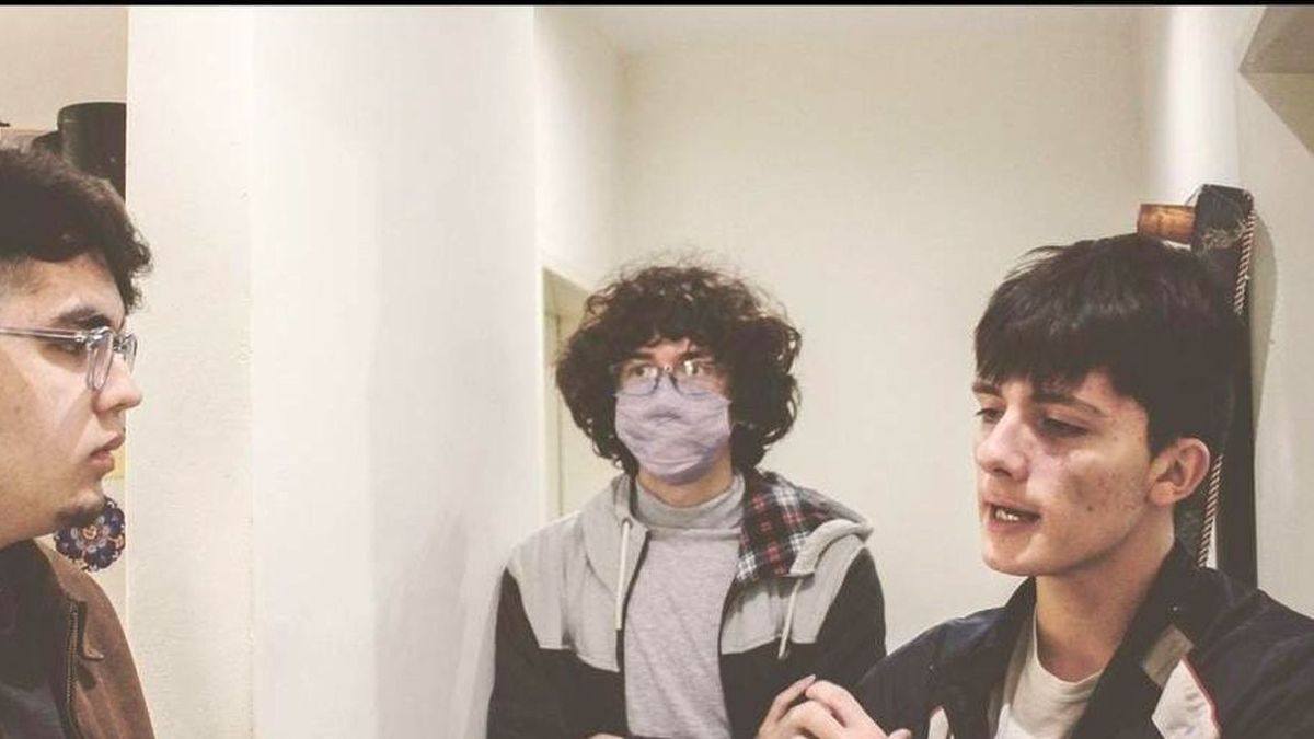 Estrena su primera película íntegramente hecha en Comodoro