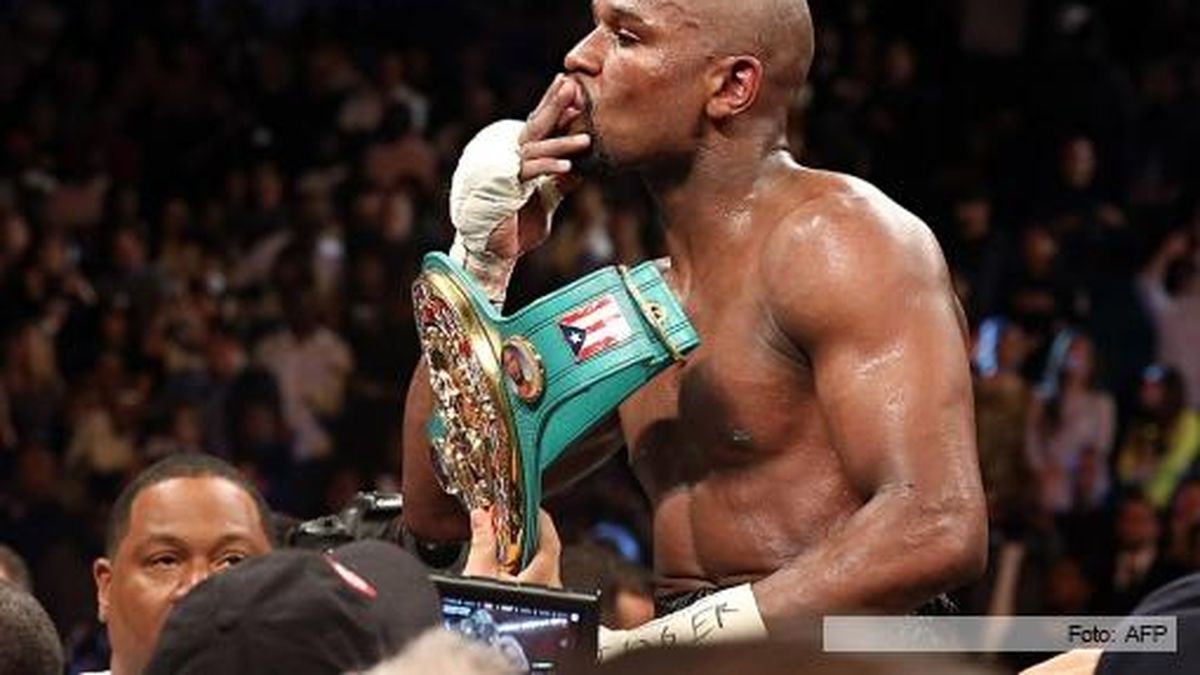 Mayweather fue designado como “boxeador del año”