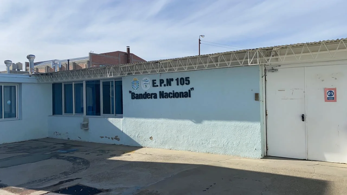 Escuela 105: acá no explotó nada