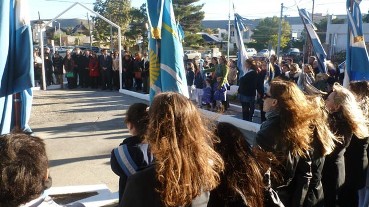 Rada Tilly recordó los 204 años de la Revolución de Mayo con un acto