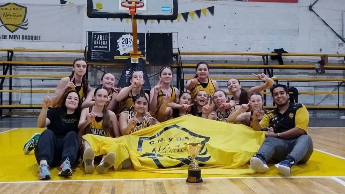 Náutico Rada Tilly Amarillo es el campeón en U15 Femenino