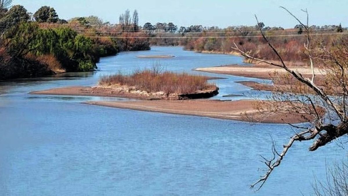 Según un informe, el río Negro sufre un alto impacto ambiental