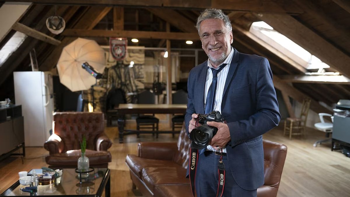 Tras 47 años, Víctor Bugge dejó de ser el fotógrafo presidencial