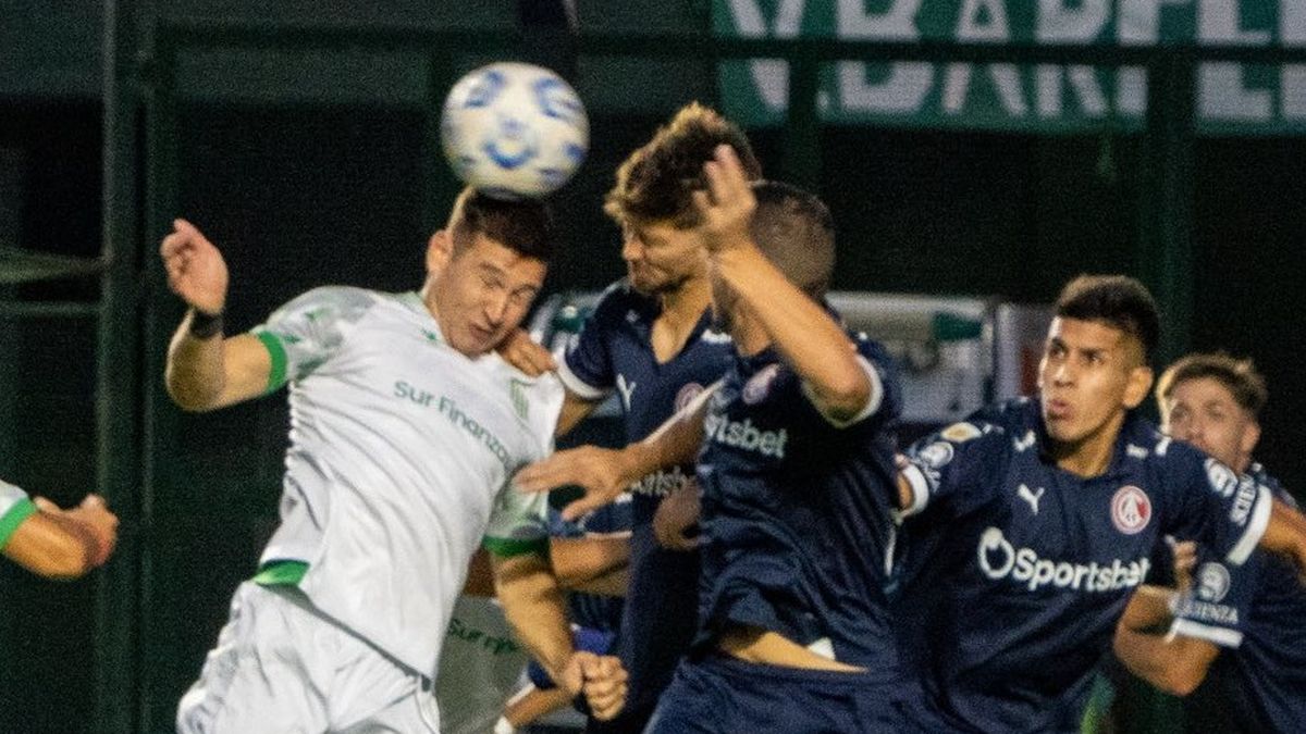 Banfield e Independiente no pudieron salir del cero