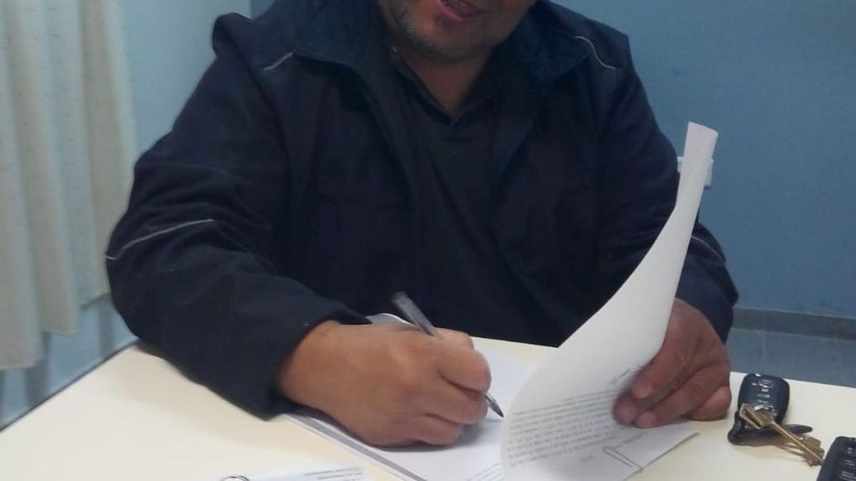 El suboficial Moisés Bravo se jubiló tras 31 años de servicio