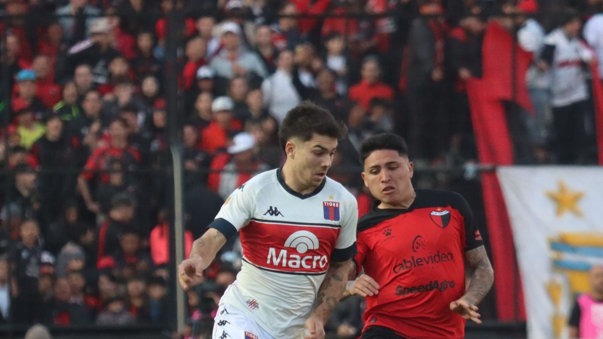 Colón se quedó con la victoria gracias al Pulga Rodríguez