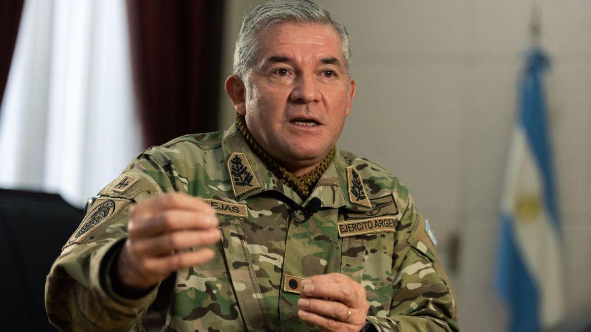 Por qué relevaron al general Cejas